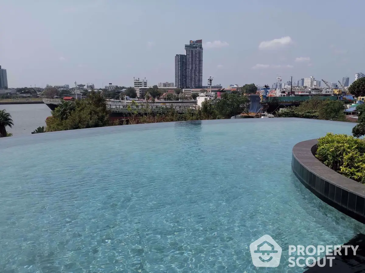 Supalai Casa Riva - Condo in Bangkok - all facts | PropertyScout