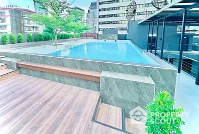 Quad Silom Condominium - Condo in Bangkok - all facts | PropertyScout