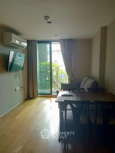 1-BR Condo for rent, ฿25,000/month, Altitude Sam Yan - Si Lom, near MRT ...