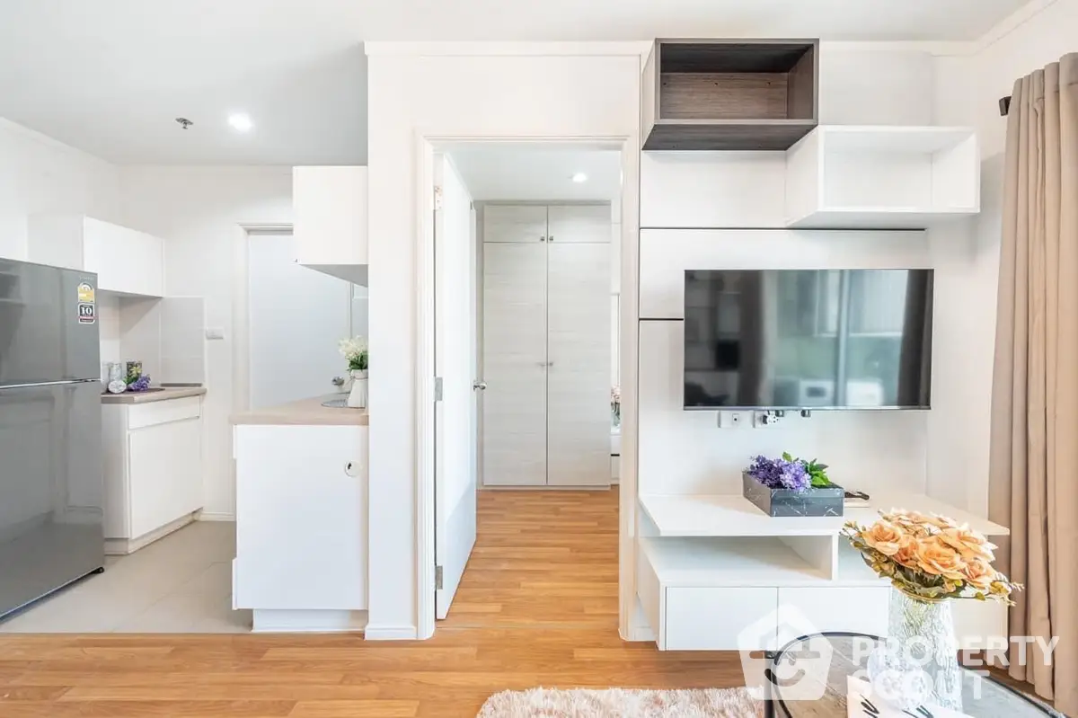 Merlin Tower Condominium - Condo in Bangkok - all facts | PropertyScout